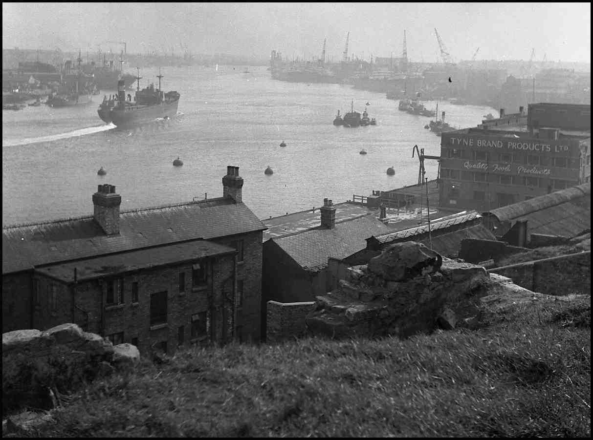 When the Boat Comes In - Remembering the Past
